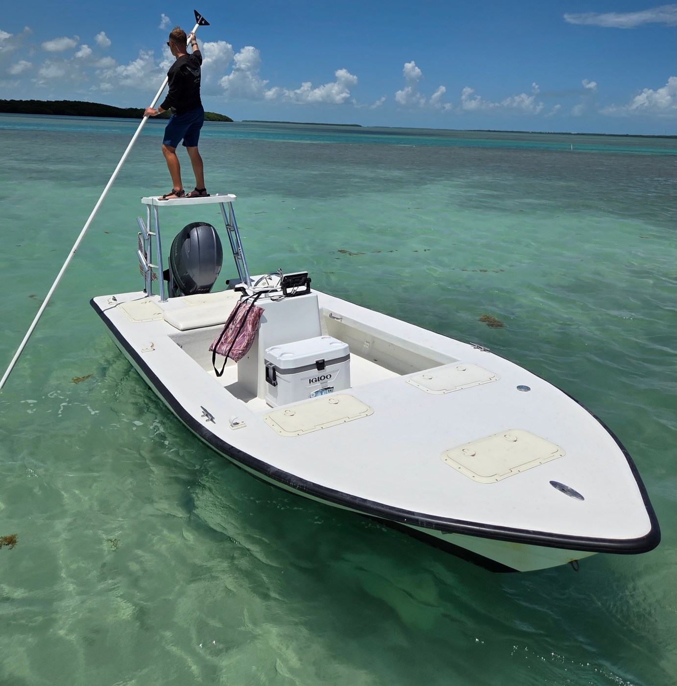 18 Poling Skiff Full Day Rental | Florida Keys Boat Rentals